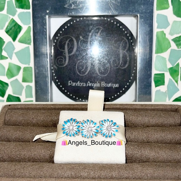 Pandora | Jewelry | New Pandora Blue Enamel Daisy Flower Charm Listing ...